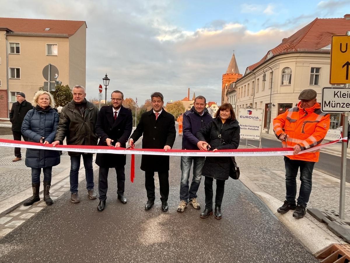 Feierliche Freigabe der Neustädtischen Fischerstraße und Kleinen ...