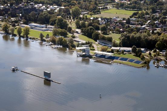 Sperrungen an der Regattastrecke Beetzsee während der World Rowing ...