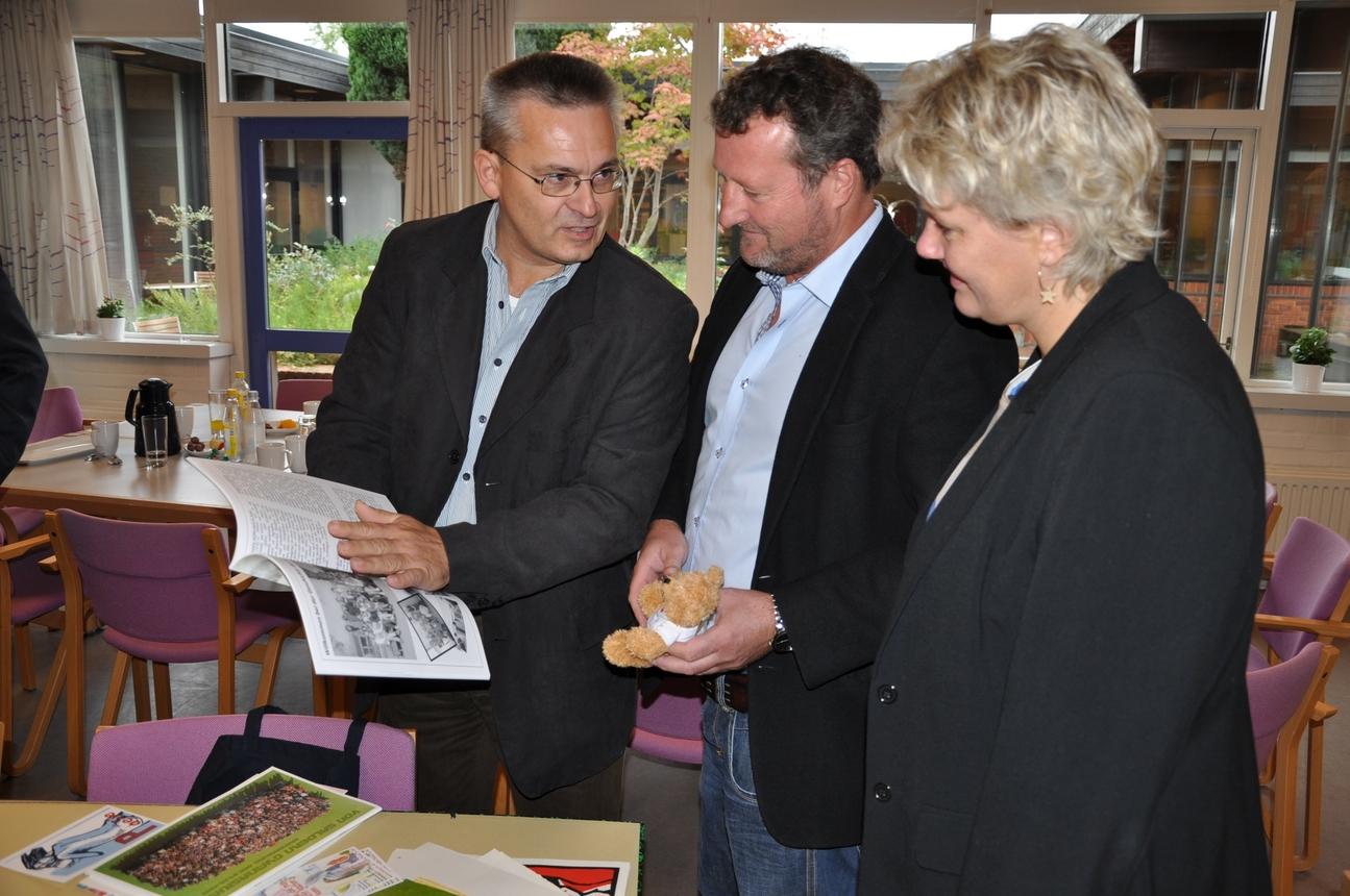 Oberbürgermeisterin mit Schulleitern aus Brandenburg an der Havel zu ...