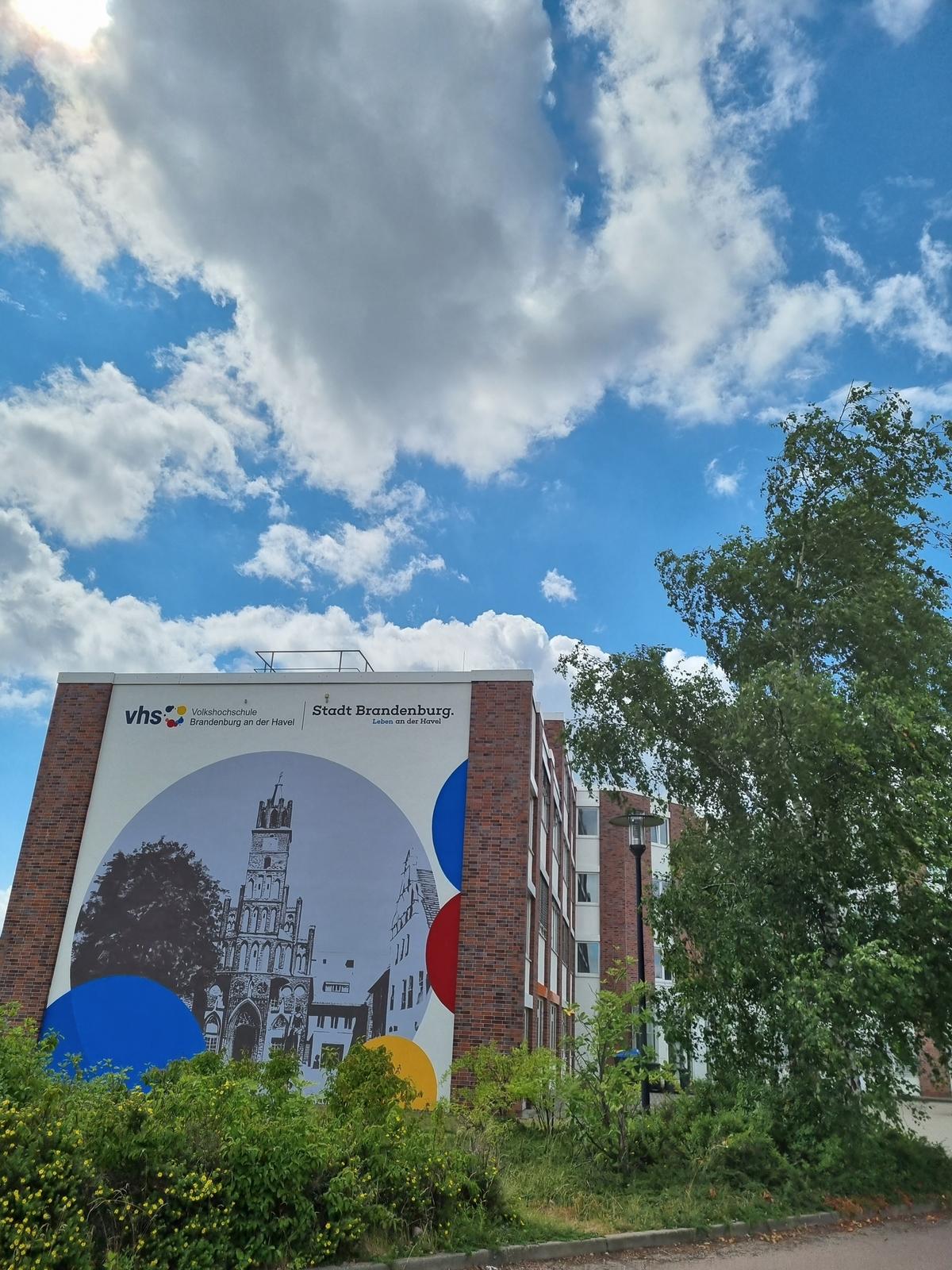 Öffnungszeiten der Volkshochschule zum Jahreswechsel 2022/2023 - Stadt ...